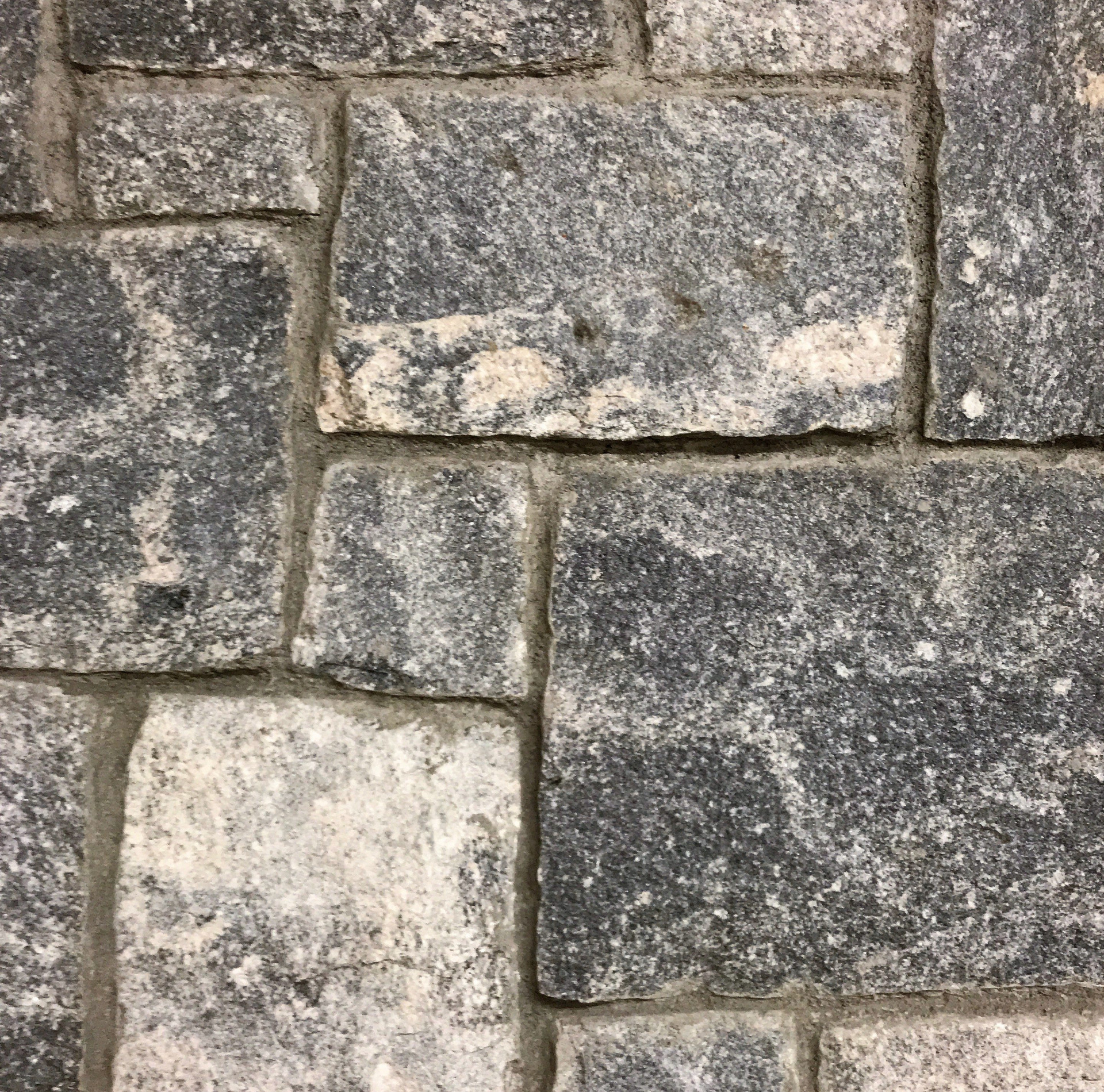 Wide array of natural stone cuts, styles, and colors available